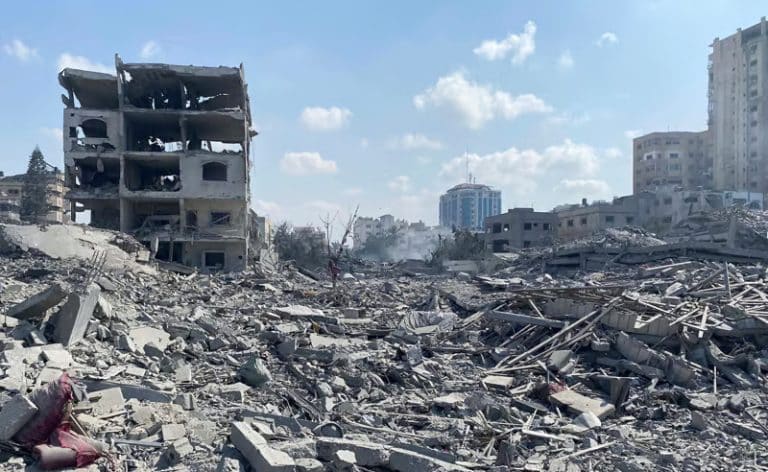 Gaza: Rubble Invades the City and Its Memory – The Rover